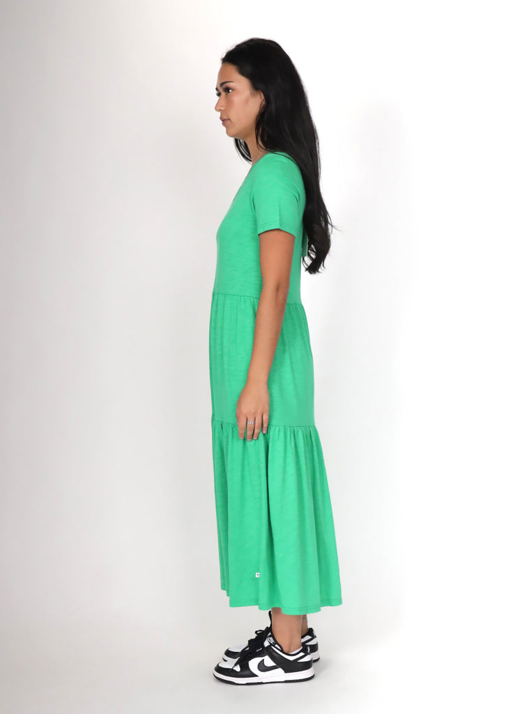 Easy V Dress | Apple | Federation